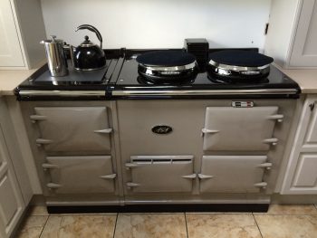 2 Oven Oil Fired Aga Range Cooker - Avec Cookers