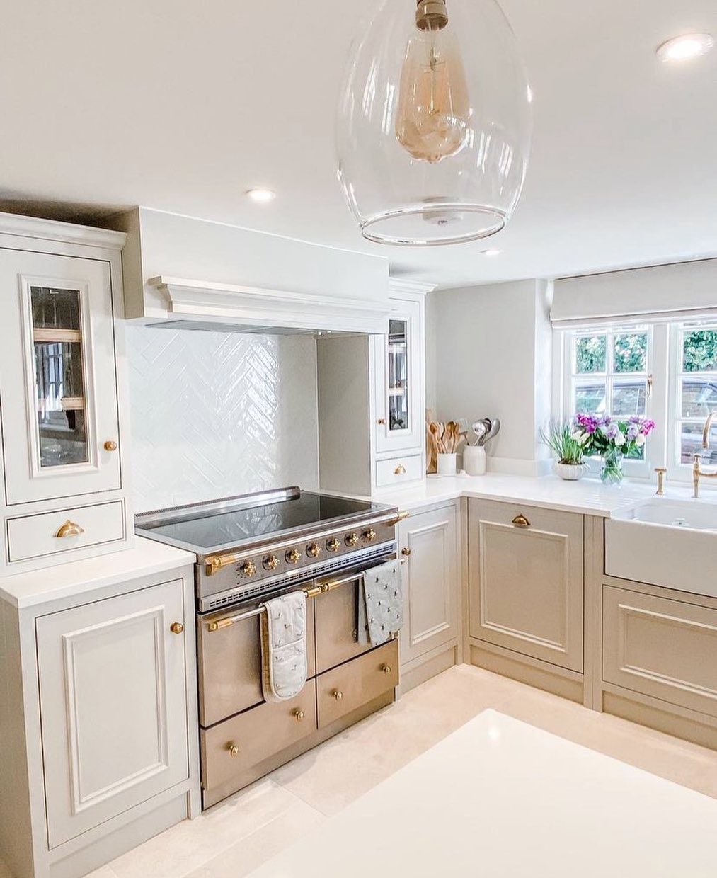 2 Oven Oil Fired Aga Range Cooker - Avec Cookers