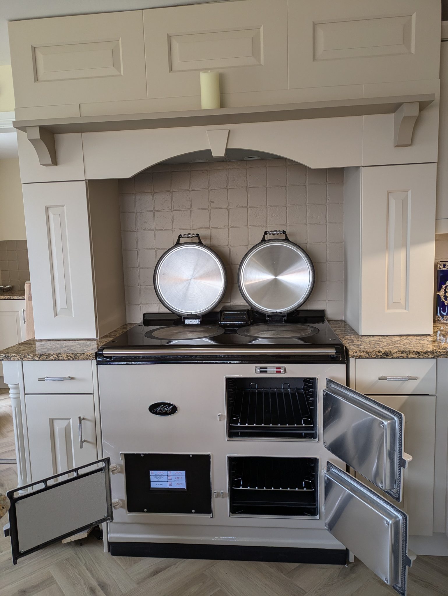 Buy Aga Range Cookers - Avec Cookers