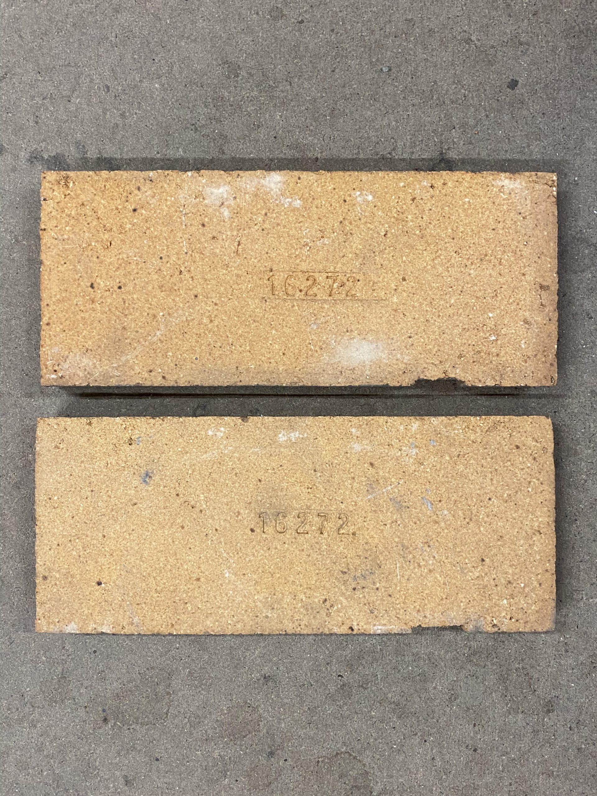 Rayburn Nouvelle Supreme Fire Bricks - Side Bricks 16272 - Avec Cookers