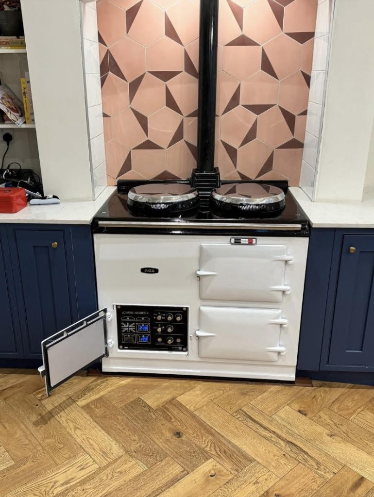 Buy Aga Range Cookers - Avec Cookers